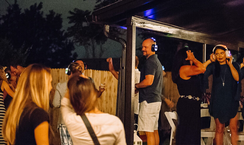 How to Create a Memorable Outdoor Party - Beneath the Maple